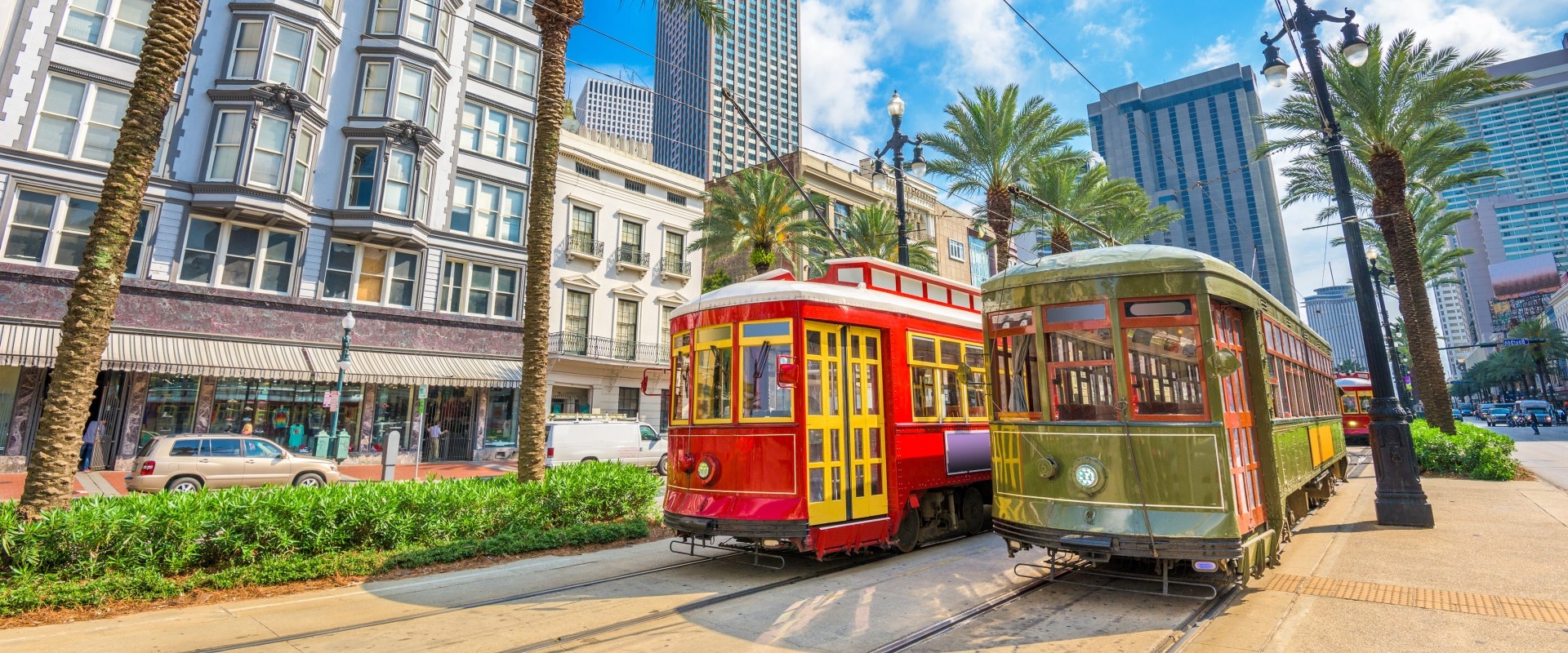 How long do the trolleys run in new orleans?